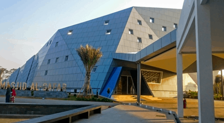 5 Fakta Masjid Al Safar Ridwan Kamil 5 Fakta Masjid Al Safar Ridwan Kamil